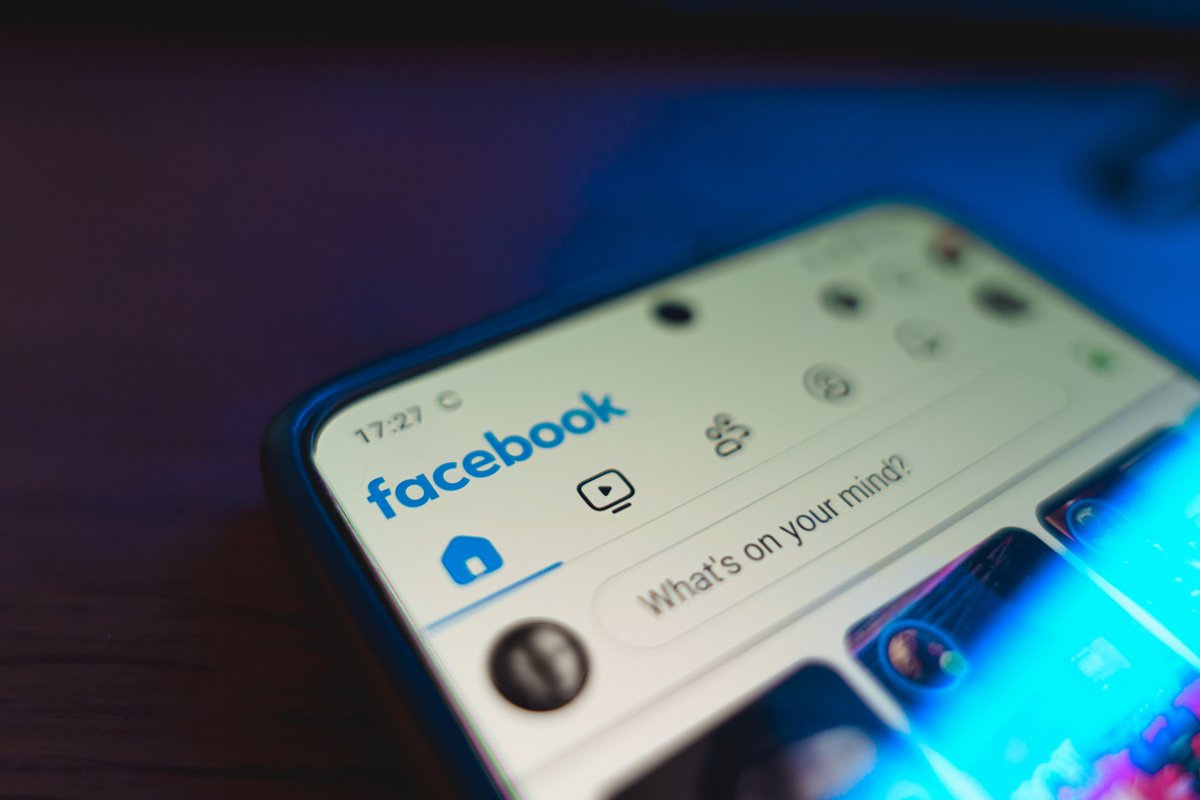 Ilu użytkowników korzysta z Facebooka w Polsce i na świecie?